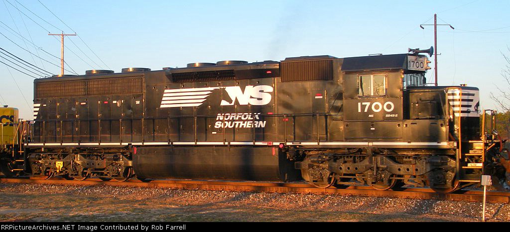 NS 1700